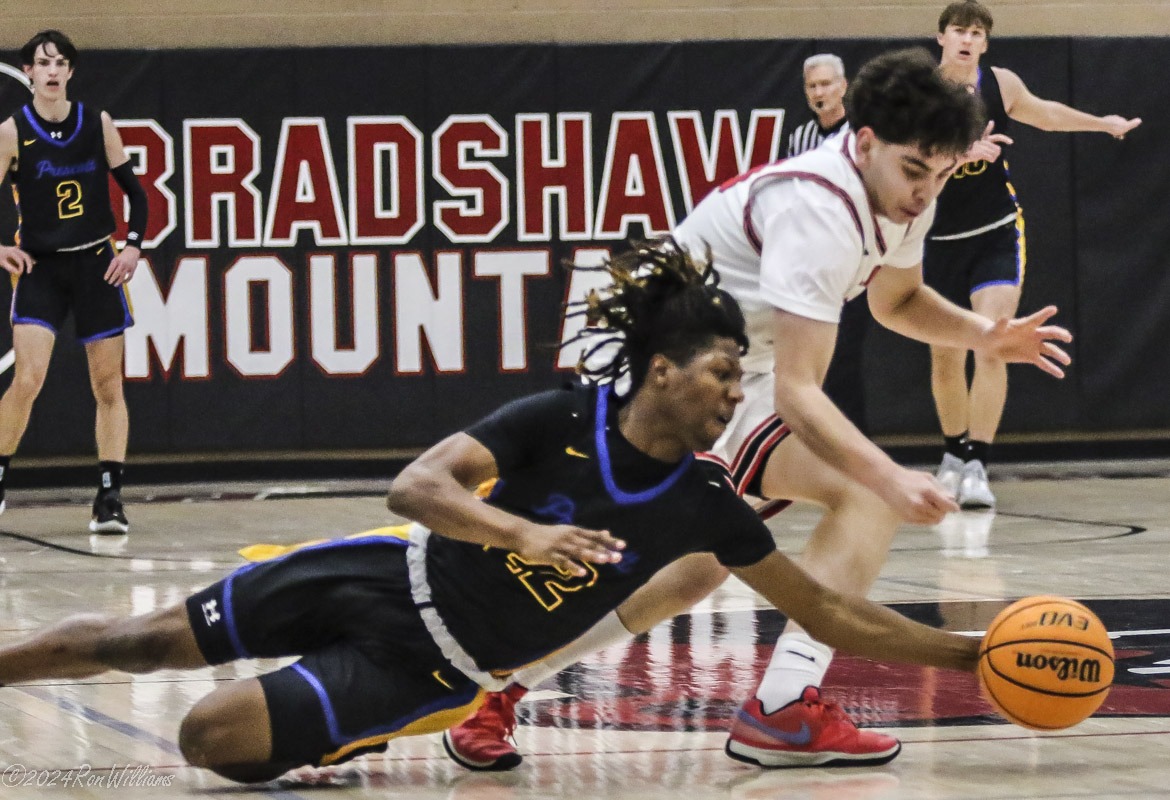 Magnett, Lyon Come Through In Badgers 59-51 Win Over Bears - Prescott eNews