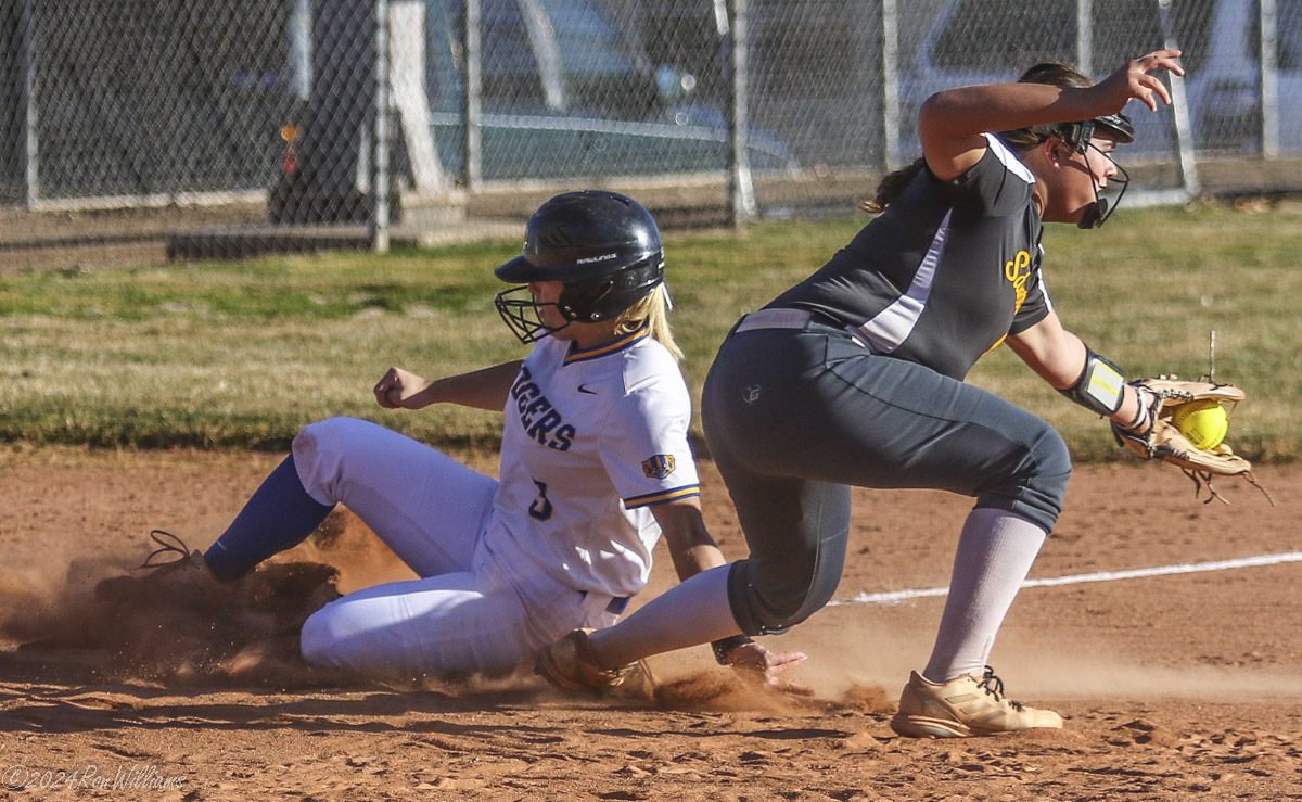 Badgers Get By Saguaro 2-0 - Prescott eNews
