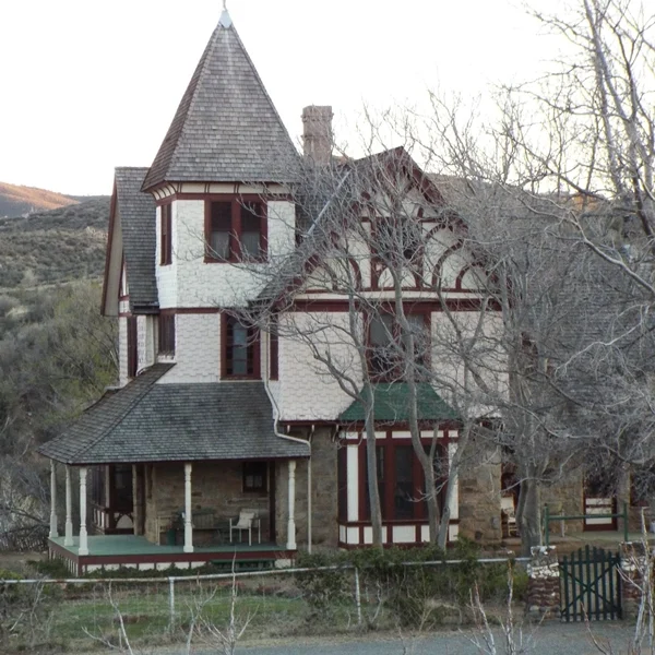 "Castle on the Creek" in Prescott Valley Burns - Prescott eNews